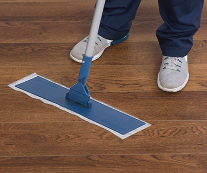 Disposable Microfiber Mop Pads vs. Traditional Mopping Systems